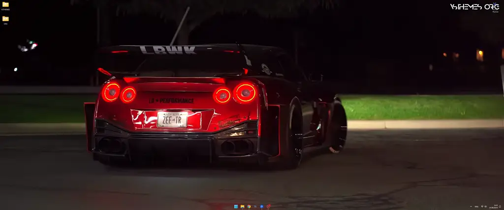 Live wallpaper Red Nissan GTR R35 download on VSThemes.org
