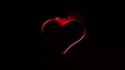 Boot screen Red Heart for Windows download on VSThemes.org