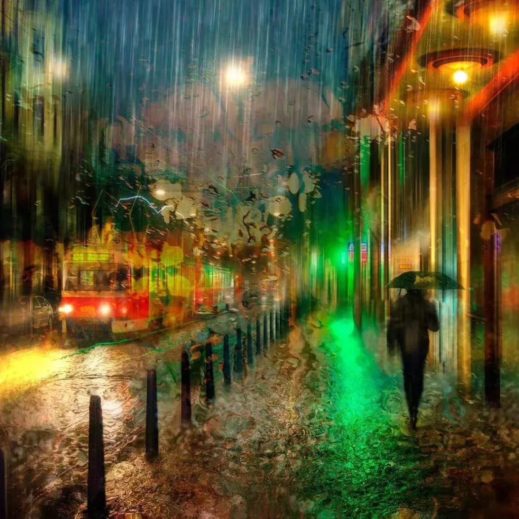 Live wallpaper Rain on an empty street, a man under an umbrella ...