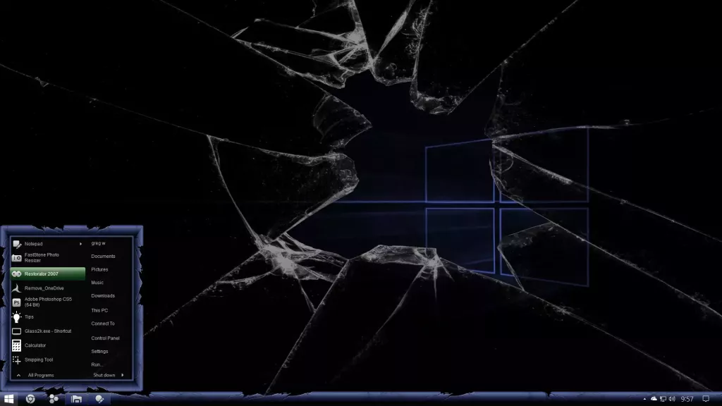 Theme Broken Screen for Windows 10 download on VSThemes.org