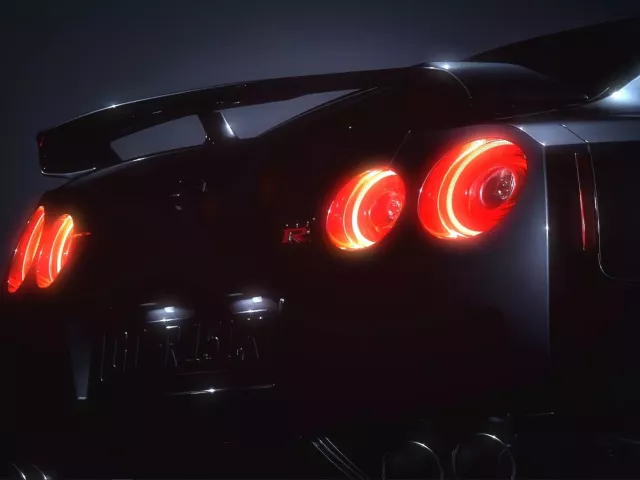 Live wallpaper Nissan GT-R - Rain - Night [1440p] download on VSThemes.org